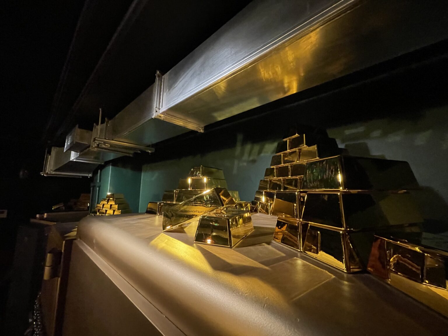 Gilt Exclusive Club & Venue - GHS Special Projects | LED Lighting ...